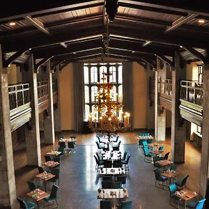 The Tudor Arms Hotel Cleveland - A Doubletree By Hilton | UPDATED FOR ...